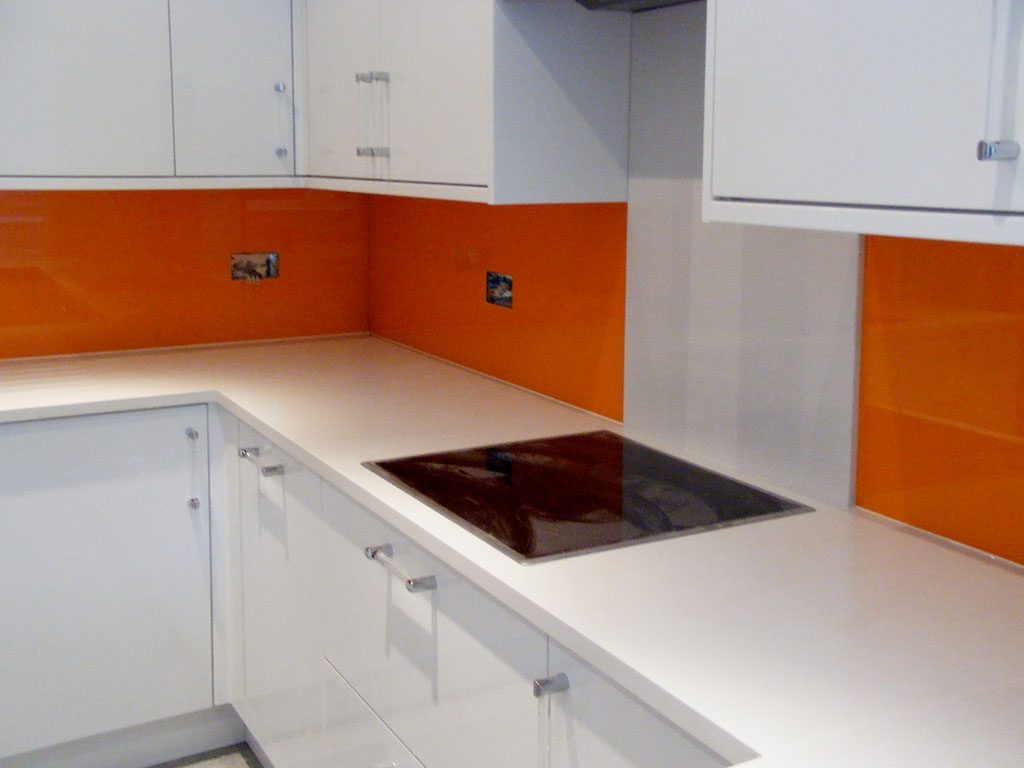 Splashbacks & Wall Cladding – WOW Glass